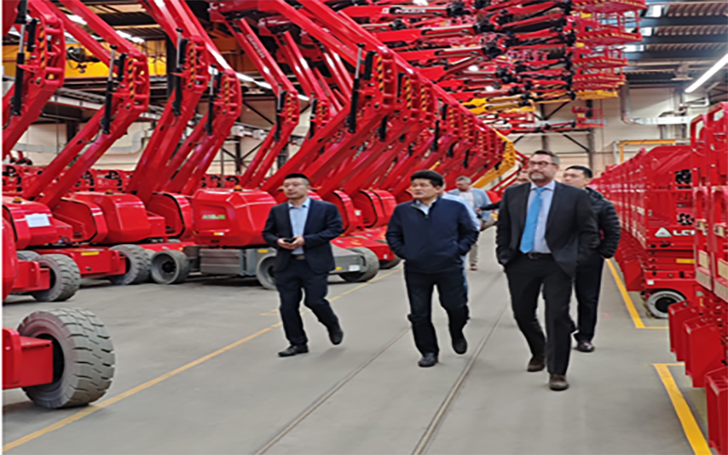 La alta dirección de Lingong Group visita Europa para reforzar su ...